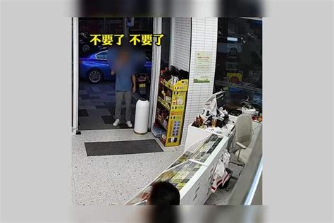 男子当着店主面想偷东西，结果