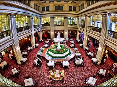 10 Classic Chicago Dining Rooms Chicago Architecture Chicago Weekend