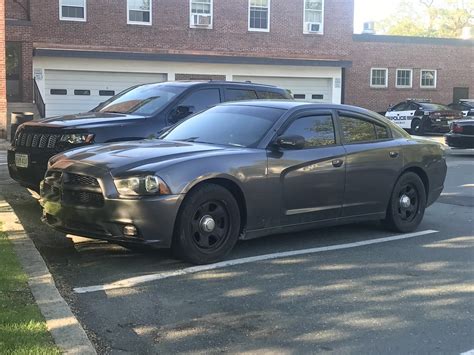 Undercover Police Cars Charger