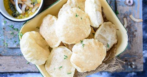 Luchi Paratha Recipe Hungryforever Food Blog