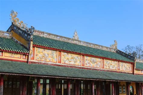 Premium Photo Ancient Hue Emperial City Palace Roof Architecture