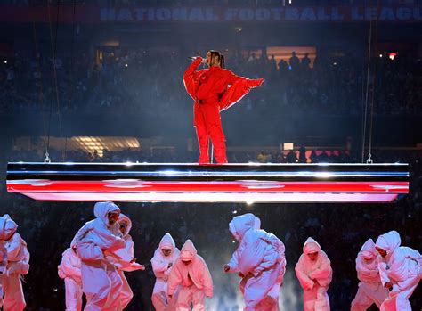 Rihannas Fur Boob Tube Is A Fashion Triumph See All Her Best