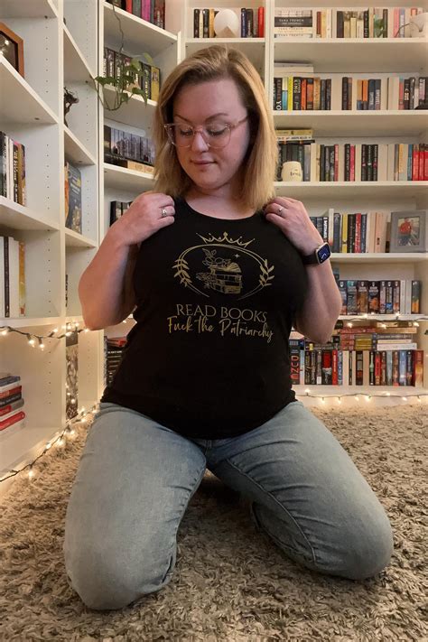 Read Books And Fuck The Patriarchy 💪 Get Yourself A Bookclub That Makes