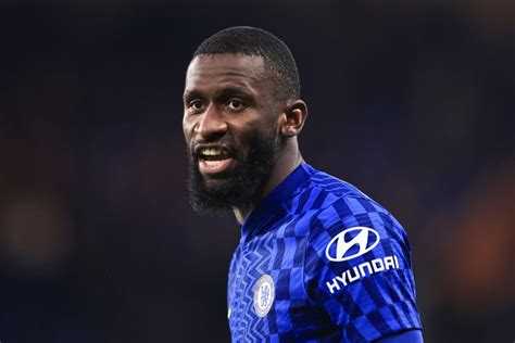 Manchester United Real Madrid e PSG disputam contratação de Rüdiger