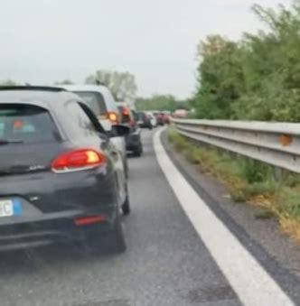A21 Lunga Code Tra Villanova E Asti Ovest Causa Incidente Ilnazionale It