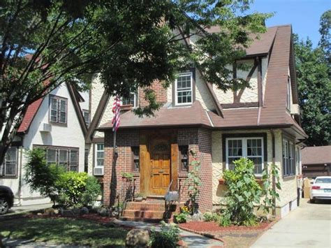 La Casa De La Infancia De Donald Trump No Ha Cambiado Mucho Desde Que