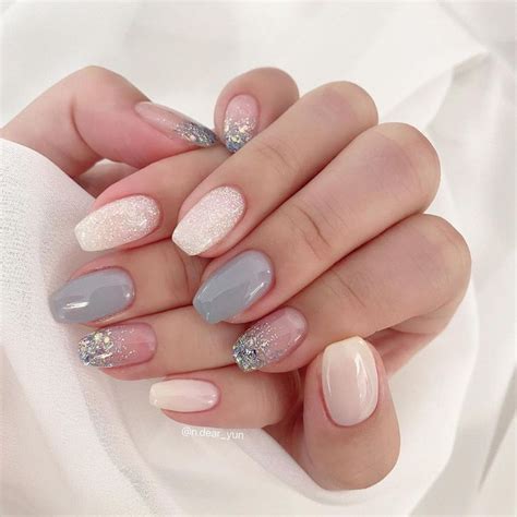 𝐷𝑒𝑎𝑟 𝑦𝑢𝑛 On Instagram “ 네일디어윤 N Dear Yun ⠀ ️🤍 여전한 인기 디어윤엘사네일