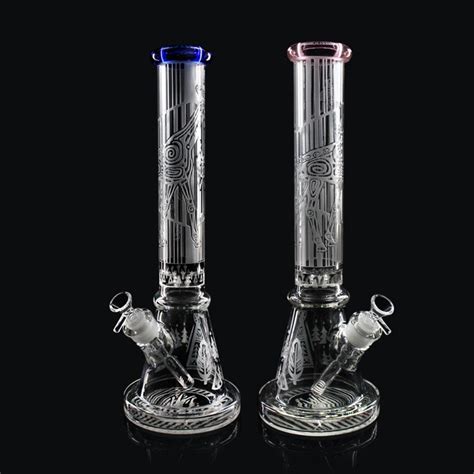 Sandblasted Giraffe Flat Bottom Beaker 16” The Re Up Store