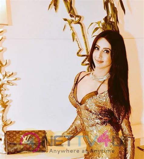 Actress Sanjjanaa Galrani Lovely Stills 553288 Galleries And Hd Images