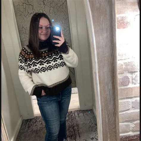 Carly Colbert Lbe • Threads Say More