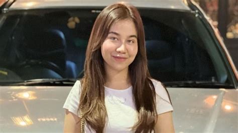 Adik Artis Pernah Dibully Netizen Fuji Dirundung Setelah Dinilai Memanfaatkan Kematian
