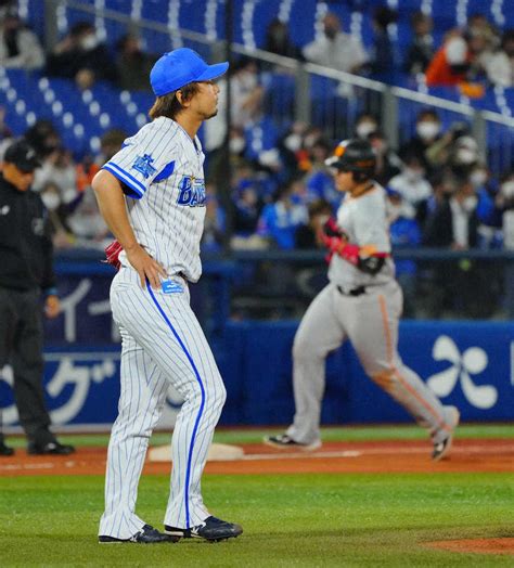 Dena三嶋またもリリーフ失敗 今季4被弾はすべて巨人戦 0・64だった防御率が2戦で2・81に― スポニチ Sponichi Annex 野球