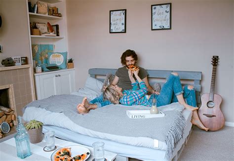 What To Do To Wake Up Feeling Refreshed In The Morning