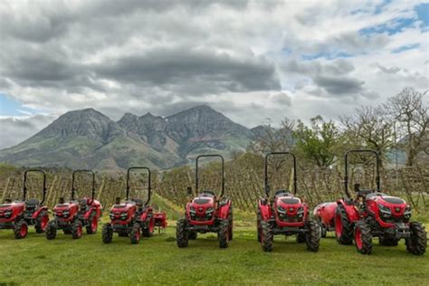 Mahindra Aims To Double Tractor Exports With New Platform Oja Unveils