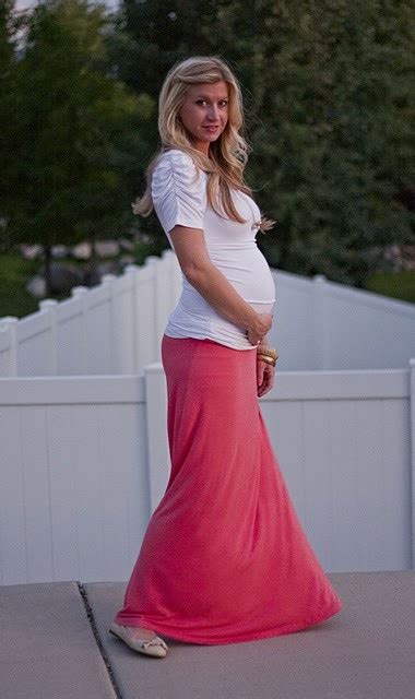 Plus Size Maternity Pants 5 Best Outfits5