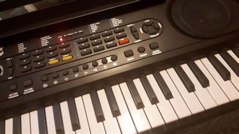 How To Play Keyboard For Beginners Youtube