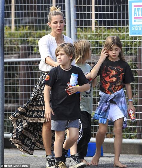 Elsa Pataky Flaunts Her Boho Chic In A Flowing Skirt As She Steps Out