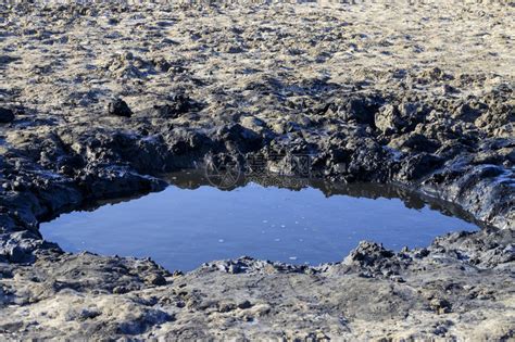 底部被硫化氢溶液覆盖高清图片下载 正版图片506178899 摄图网