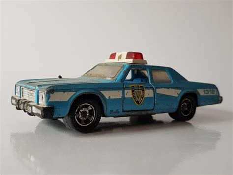 Matchbox Super Kings Plymouth Gran Fury Sherif Aukro