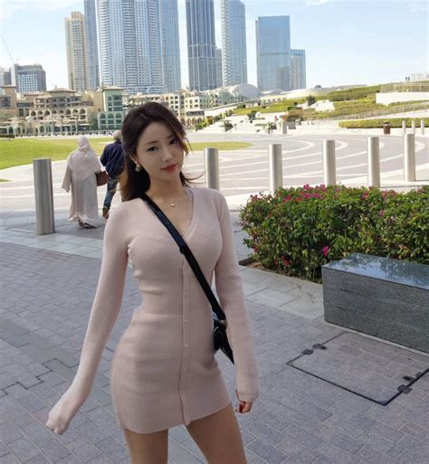 황미나 두바이 여신이네…건강미 넘치는 S라인 [da★]