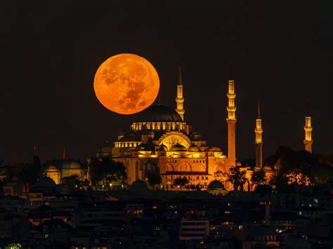 Kapan Malam Lailatul Qadar 2023 Berikut Tanggal Prediksinya