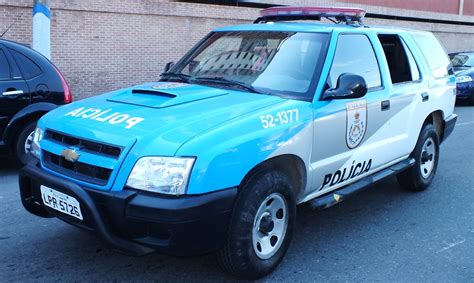 Pense Diferente Abastecimento De Viaturas Da Pm É Normalizado Em Campos