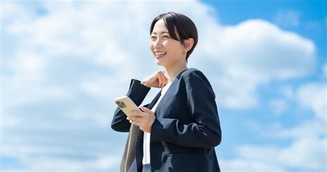 お客様と「メールでつながる」のは二流の人。では、お客様と長期的な関係を築く「一流」はどうしている？ 記憶に残る人になる ダイヤモンド