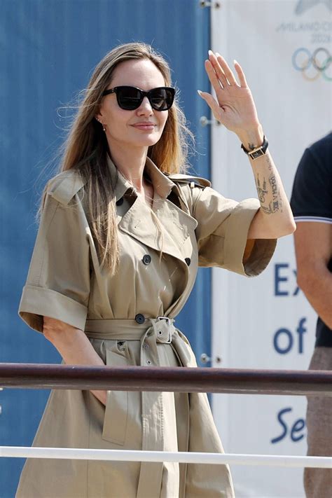 Angelina Jolie Tatuajes El Significado De Los Tatuajes A Juego De