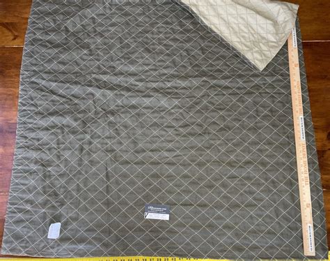 19 Boxv Scalamandre Square Showroom Sample 1 2 Yard Mossy Green Squares
