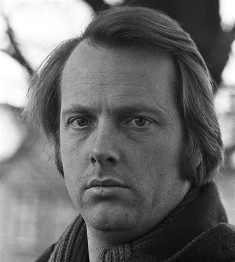 Stein Winge Er Død Vg