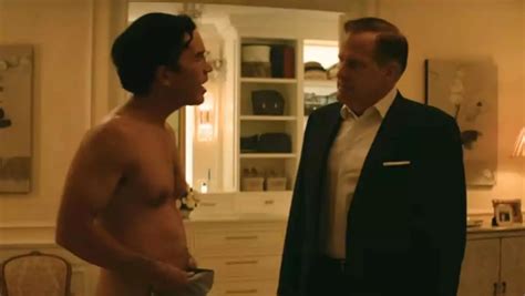 Foto Cena Da S Rie Um Homem Por Inteiro Causou Pol Mica Nas Redes Sociais Com Cr Ticas Para A