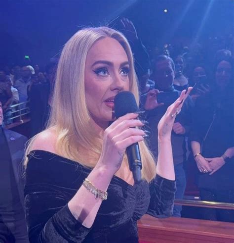 Pin De Pao🦔 En Adele ️ Famosos Adele Rubia