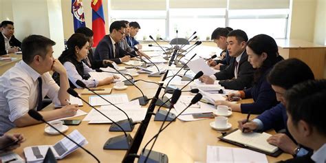 Он дамжиж удааширсан барилгын ажлыг хурдасгах үүрэг өглөө