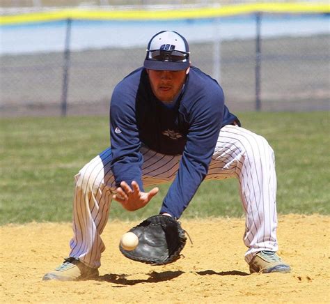 Preview Wolfpack Baseball Hopes Experience Brings Wins Long Valley