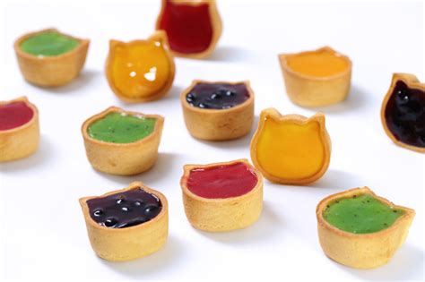 ねこの形のチーズケーキ専門店「ねこねこチーズケーキ」から、色とりどりのちびねこが誕生！｜赤羽マガジン