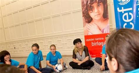 Shakira 10 Años Como Embajadora De Buena Voluntad De Unicef El