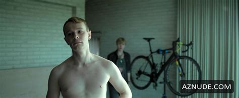 Browse Popular Shirtless Images Page 116 AZNude Men