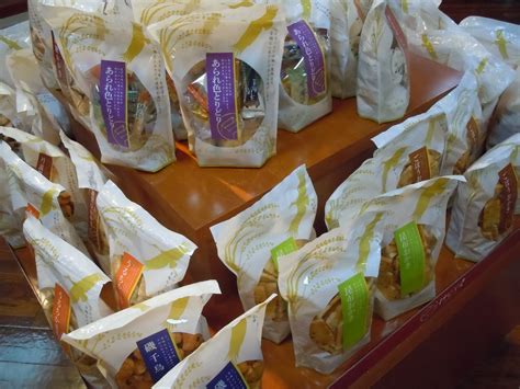 良質なお米を使ったシンプルで美味しいおかきやあられ「手作りおかき げんぶ堂 豊岡本店」兵庫県豊岡市 ちょい旅グルメブログ