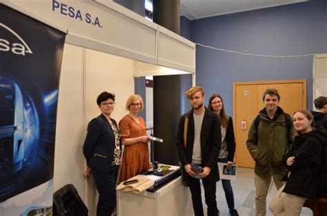 Zdjęcie 8 Xxx Targi Pracy I Praktyk Na Weiti Pw 27 03 2023