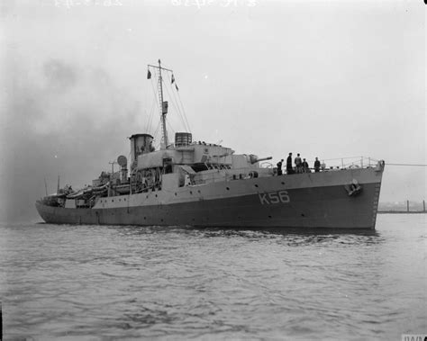 Flower Class Corvette Hms Asphodel K56 Under Tow On The Tyne Iwm Fl