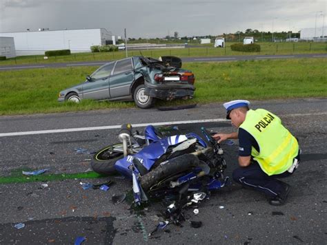 Tragiczny wypadek z udziałem motocyklisty Uderzył w zawracający na