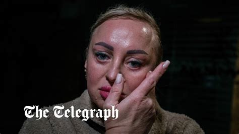 روایت زن اوکراینی از شکنجه گاه روس‌ها دستانم را جوشاندند و ناخن‌هایم