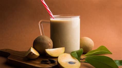 Health Benefits Of Chikoo Nutritional Value And Health Risks