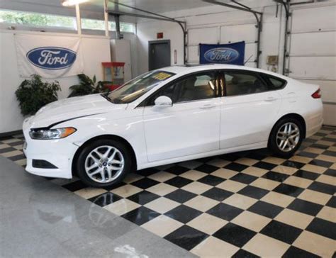 Buy Used Ford Fusion SE K NO RESERVE Salvage Rebuildable Damaged In Utica New York
