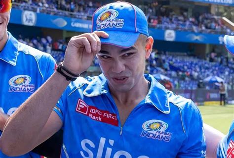 Ipl 2023 अगर डेब्यू मैच में अर्जुन तेंदुलकर विकेट लेते तो मैं और भी
