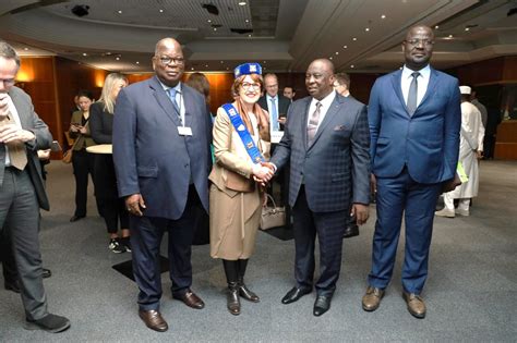 Sia 2025 Le Ministre Kobenan Kouassi Adjoumani Engage Des Discussions