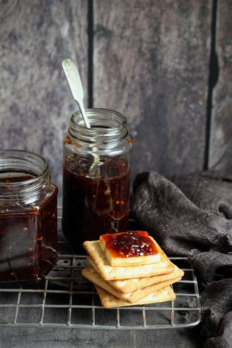 Sweet And Spicy Tomato Jam Easy Food Smith
