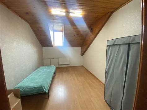 Хажуу өрөө 400 000 ₮ №8133552 УБ — Чингэлтэй д Хажуу өрөө түрээслүүлнэ Unegui Mn үнэгүй