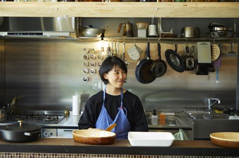 【手料理】大重版決定！！ おうち時間 の救世主『伝説の家政婦 志麻さんがうちに来た！』累計5万部にスタリス横浜