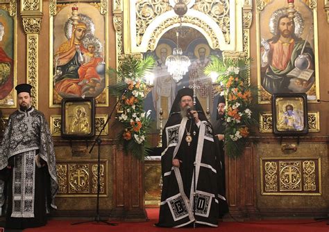 Последованието на Жениха бе изпълнено в столичния катедрален храм Св